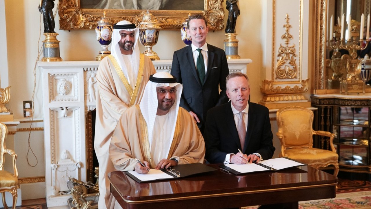 Masdar | Masdar and UK Green Investment Bank Sign MoU