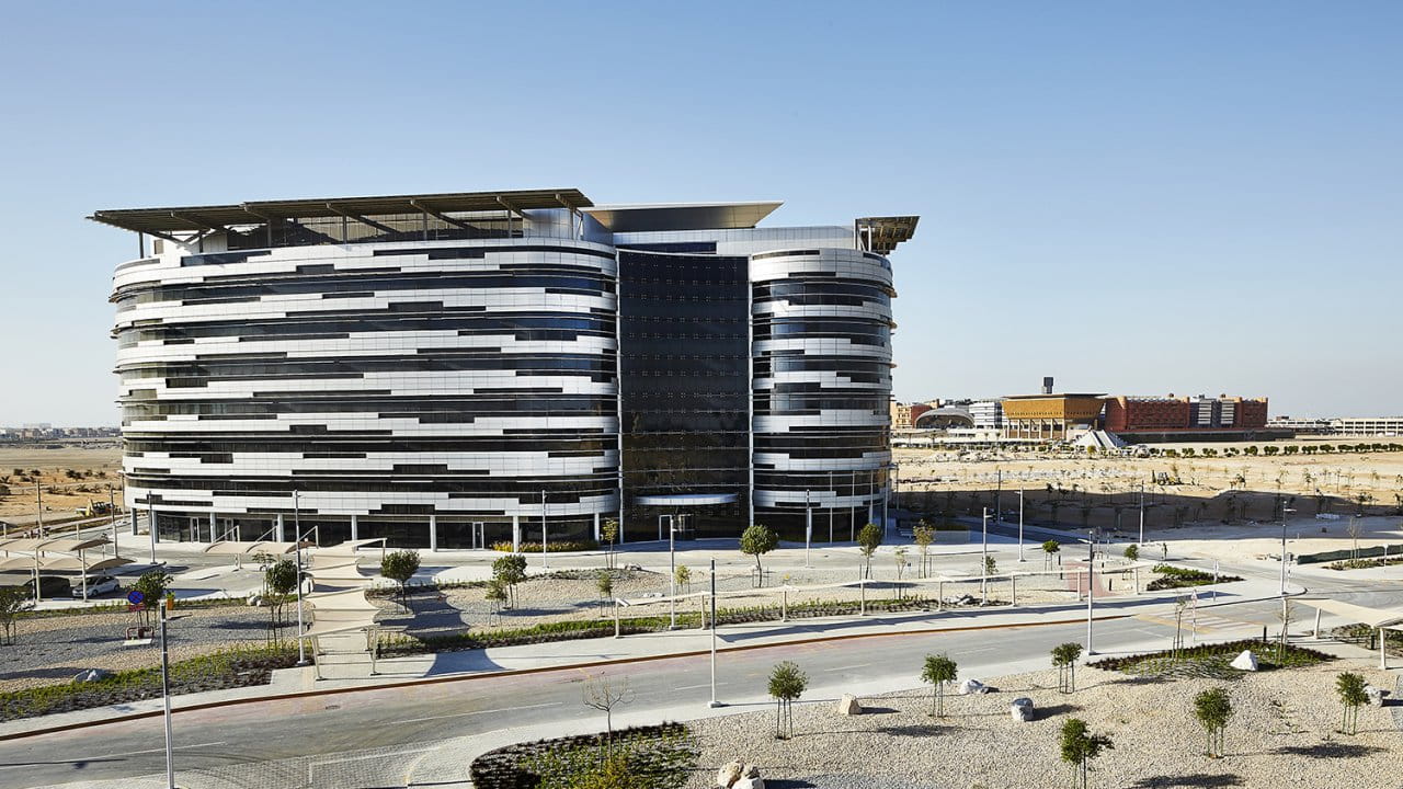 Masdar | IRENA Global Headquarters Building at Masdar City is Completed