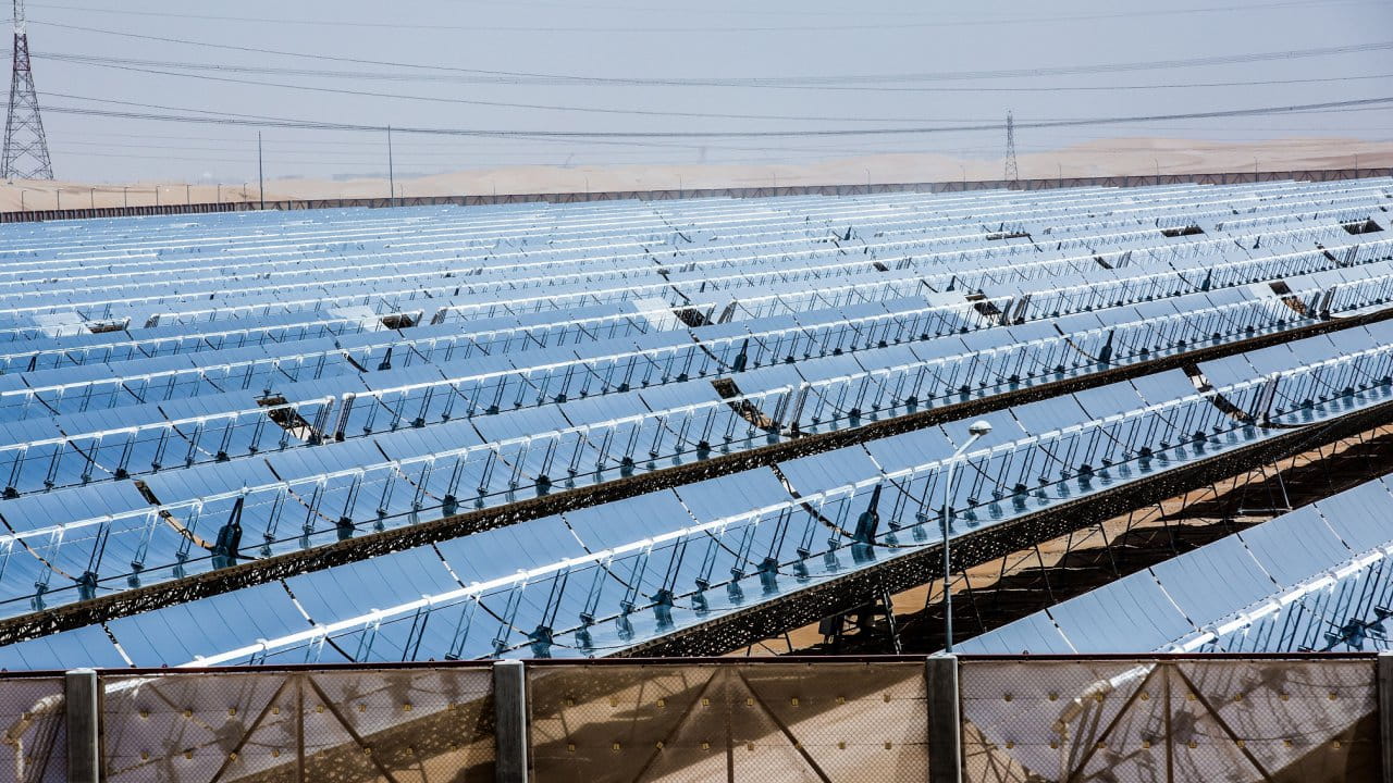 Masdar | Shams 1 wins at the 2016 MENASOL Awards