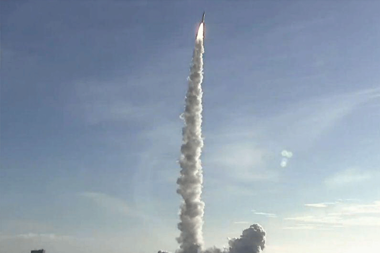 Masdar | Hope Probe makes first contact on mission to Mars